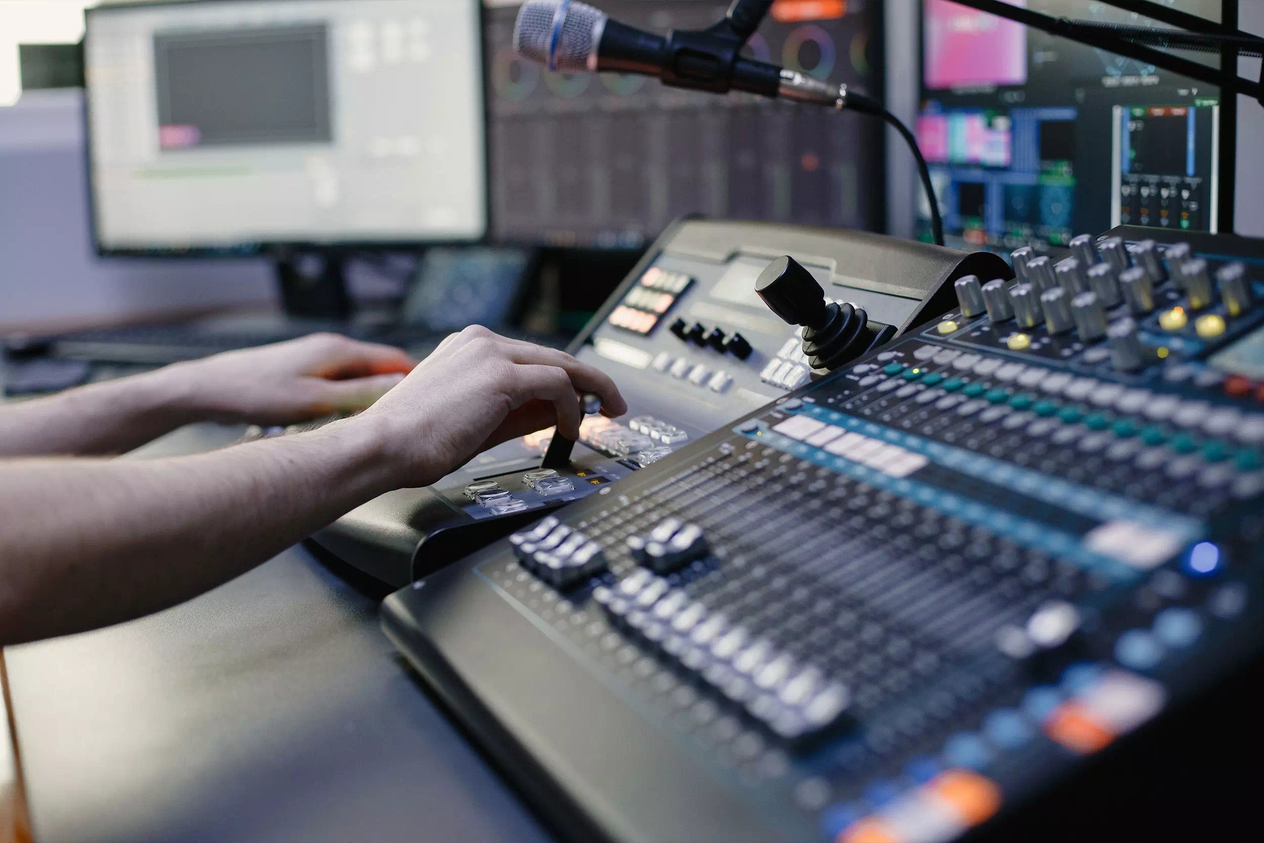 Techniques et Production du Son Formation Professionnelle en Son